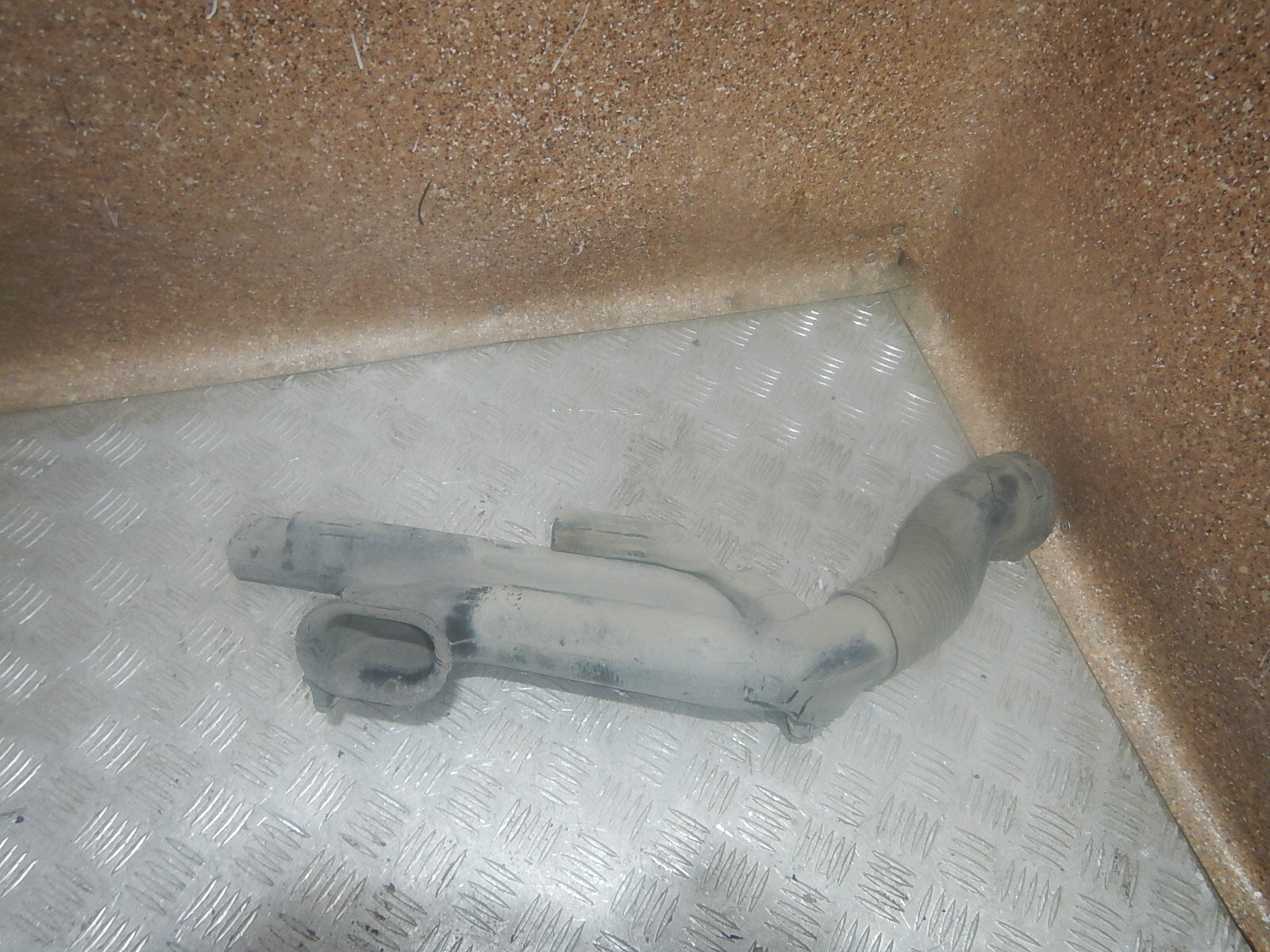 Б/У Резонатор воздушного фильтра, Opel (Опель)-ASTRA H (6/04-) OPEL ASTRA H (04-) 1,4 Z14XEP Без повреждений. 313206 GENE...