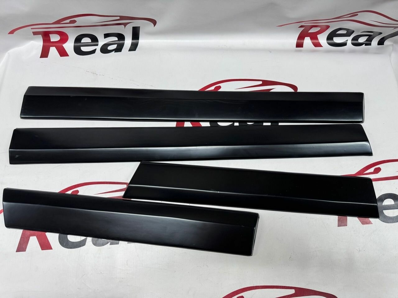 Накладки на низ дверей под покраску пластиковые на 2110,2170-72