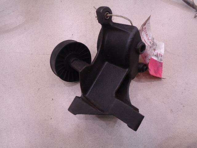 Кронштейн генератора от Iran Khodro Samand 2003>