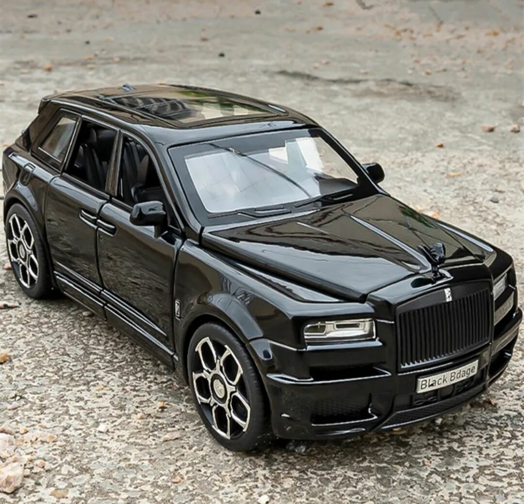 Масштаб 1/32 Rolls Royce Cullinan литая модель автомобиля