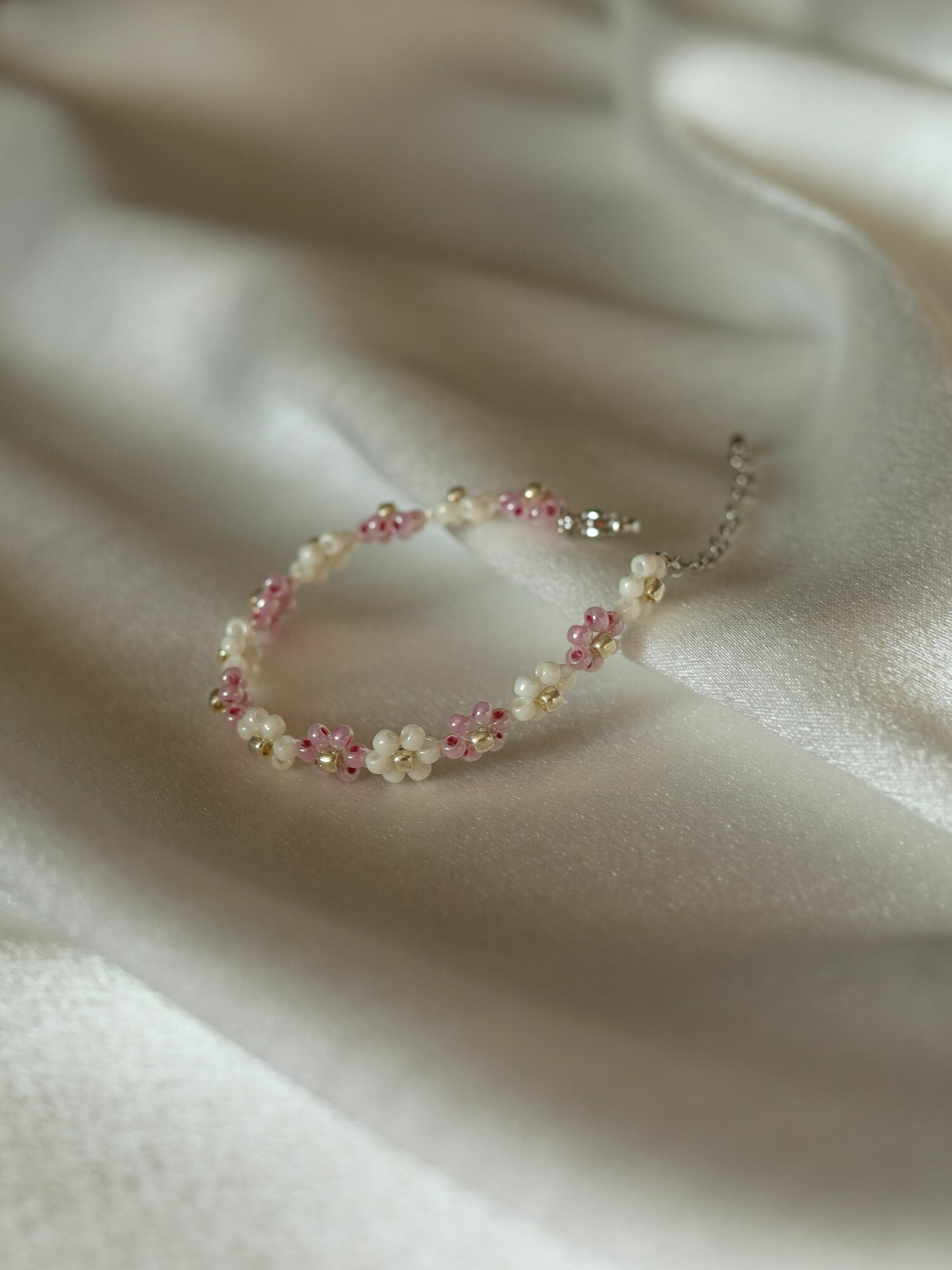 Браслет, бисер