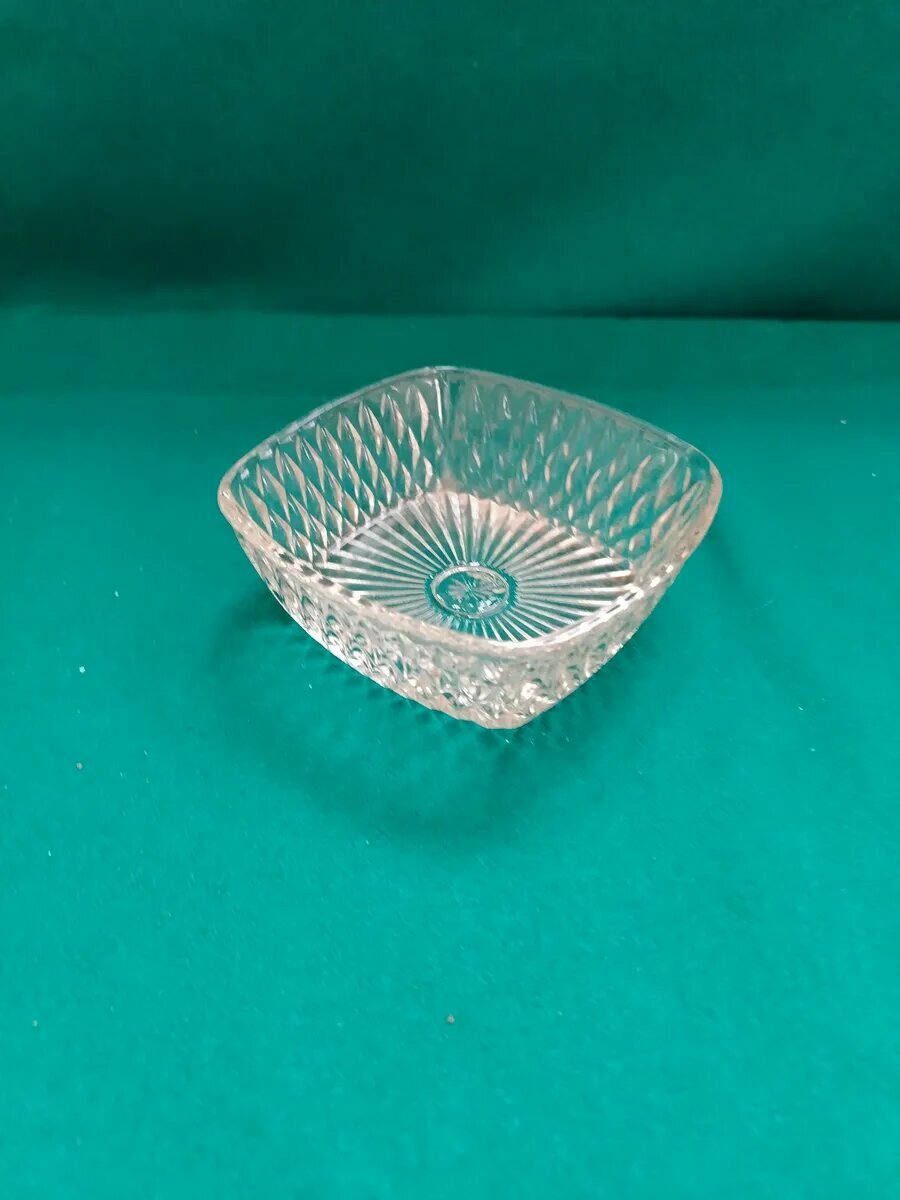 Хрустальная ваза времен СССР