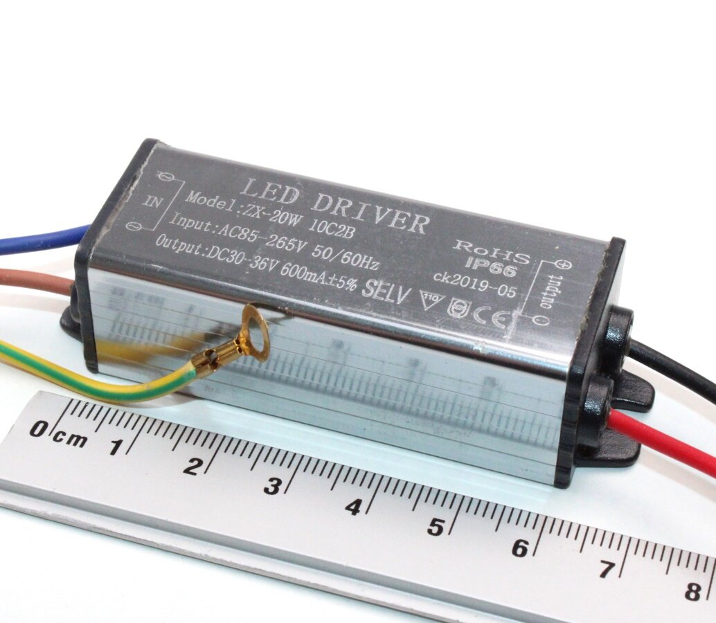 30-36VDC, 600mA, вх.85-250VAC, LED-L20W IP65 (для прожекторов), Драйвер тока, выходное напряжение 26-38В, ток 700 мА