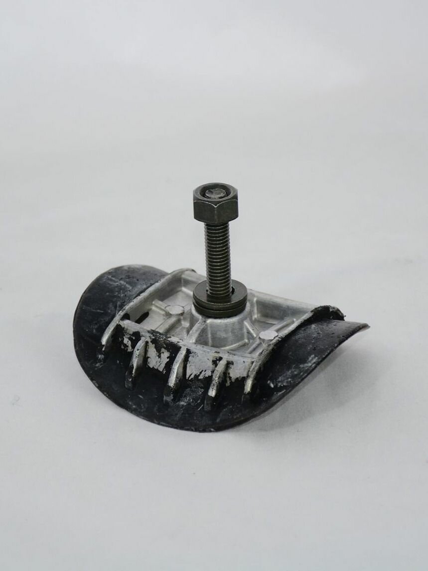 Антибуксатор на стальной обод мотоцикла 21"