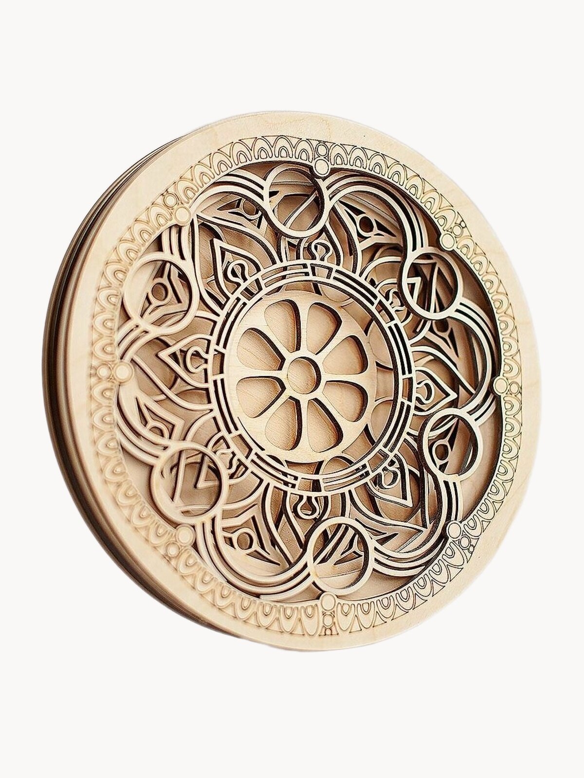 Подарочный набор для росписи/3D раскраска из дерева "Мандала Любви" (с красками и кисточкой)