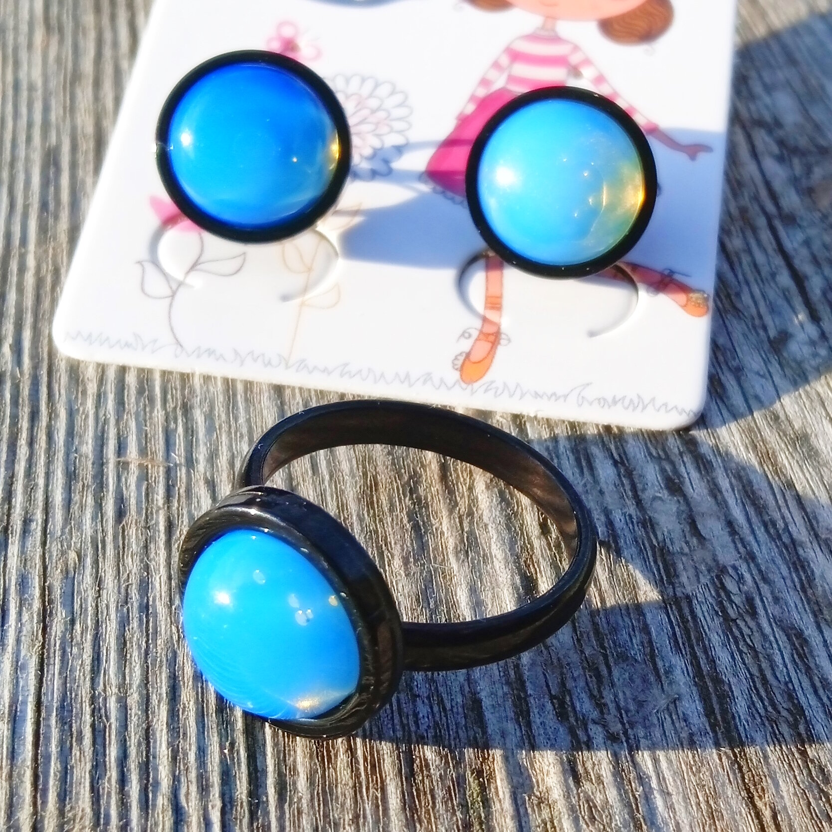 Комплект бижутерии: серьги, кольцо, опал