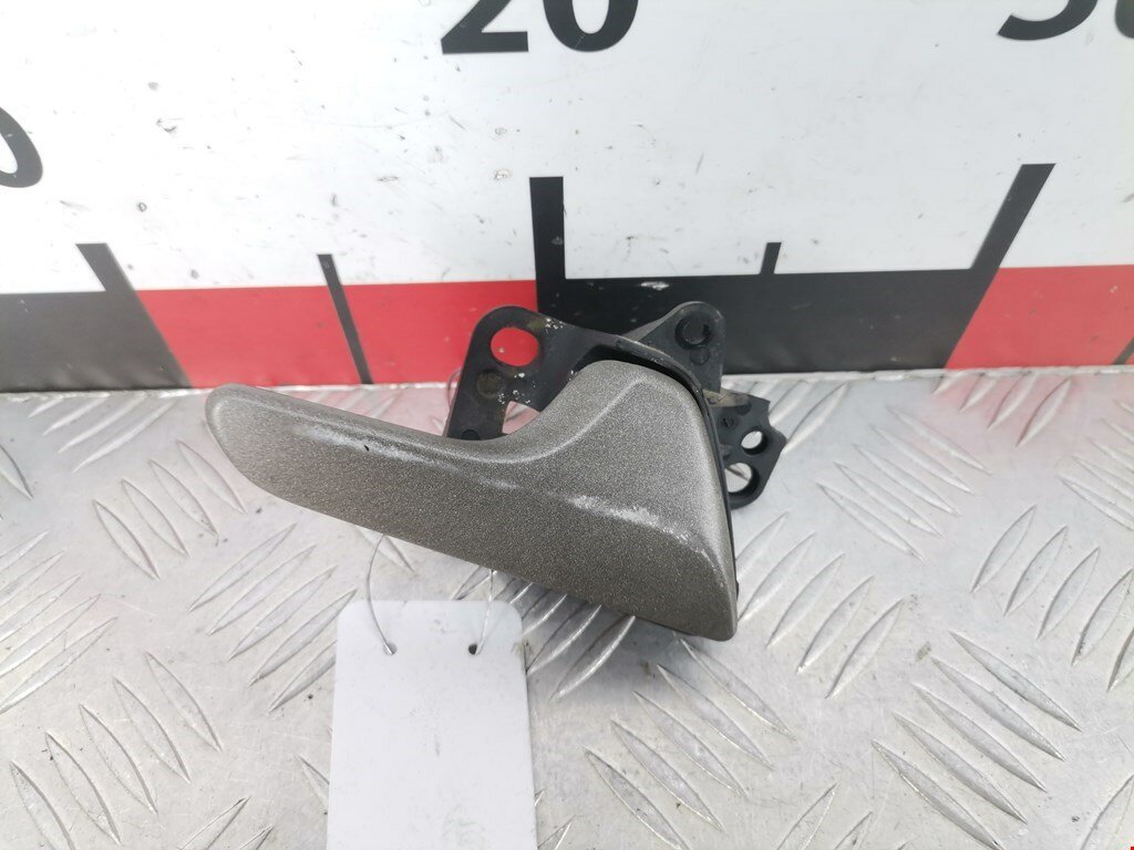 Ручка двери внутренняя передняя правая Mercedes Sprinter 2 (W906) A9067600261 арт. 1791546