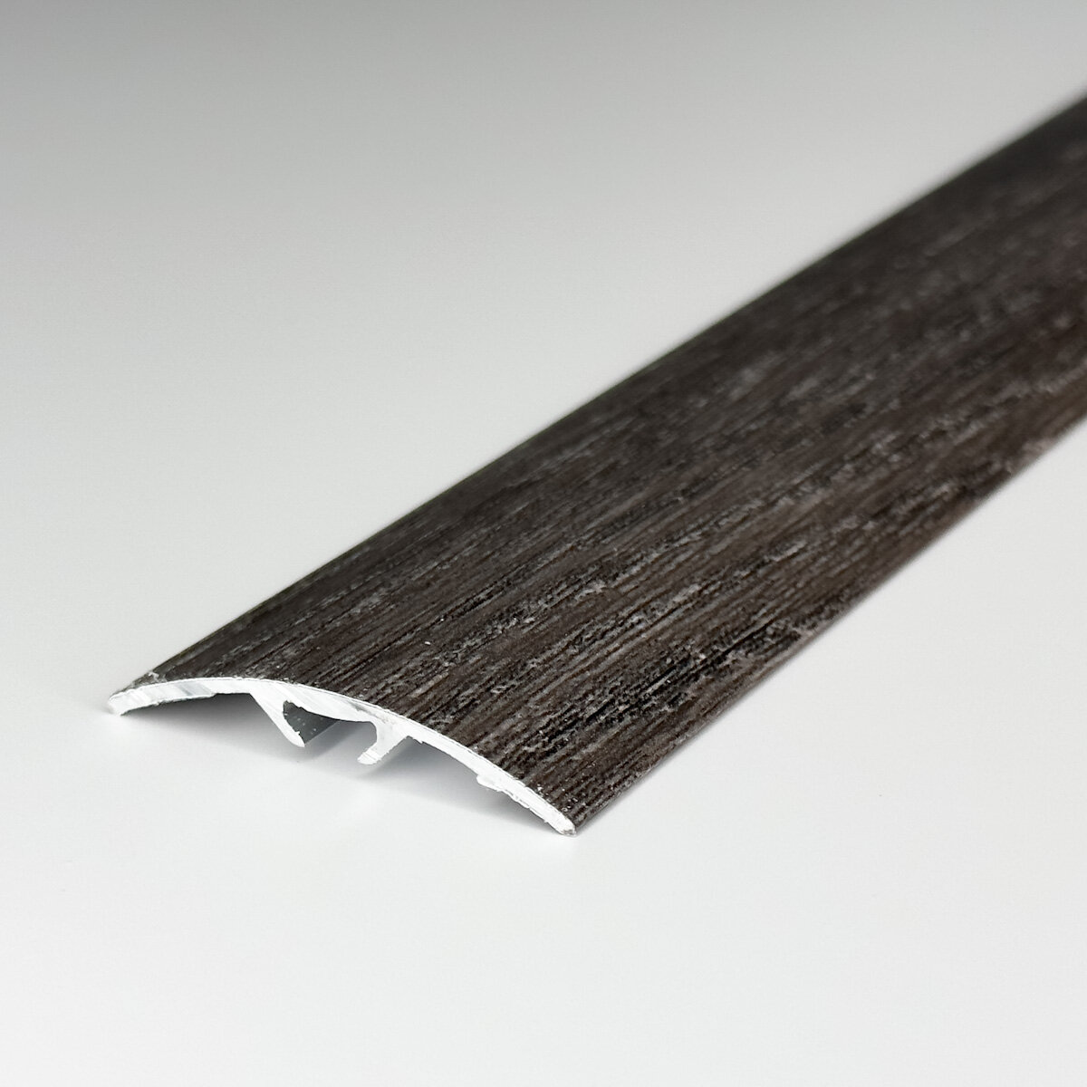 Порожек со скрытым креплением 40 мм, длина 0,9 м, порог алюминиевый Русский профиль, ламинация дуб филадельфия