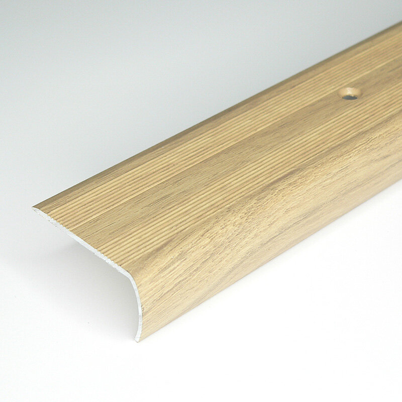 Порожек для напольных покрытий 40х22 мм, длина 0,9 м, уголок алюминиевый Русский профиль, накладки на ступени, дуб эдельвейс