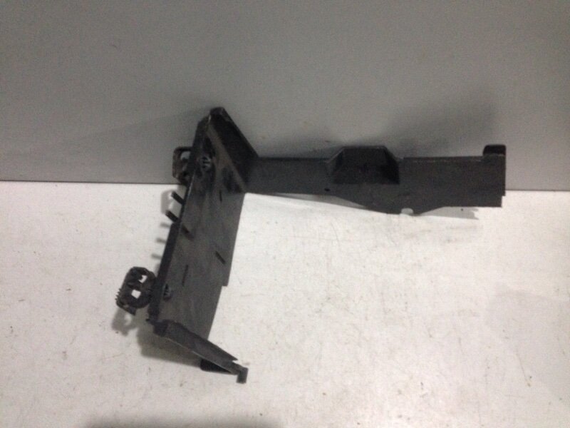 Б/У Крепление АКБ (корпус/подставка) Ford Focus 3 11- б/у , Форд Фокус 3 Площадка под АКБ Ford Focus 2010-2015 3 6708 FORD ...