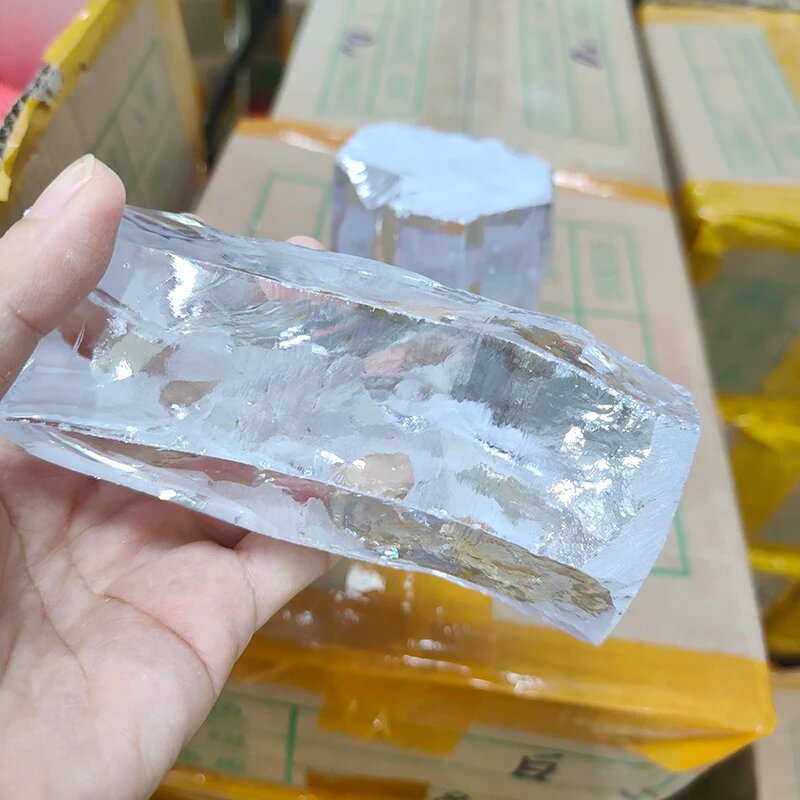 Необработанный белый цирконий для ювелирных изделий