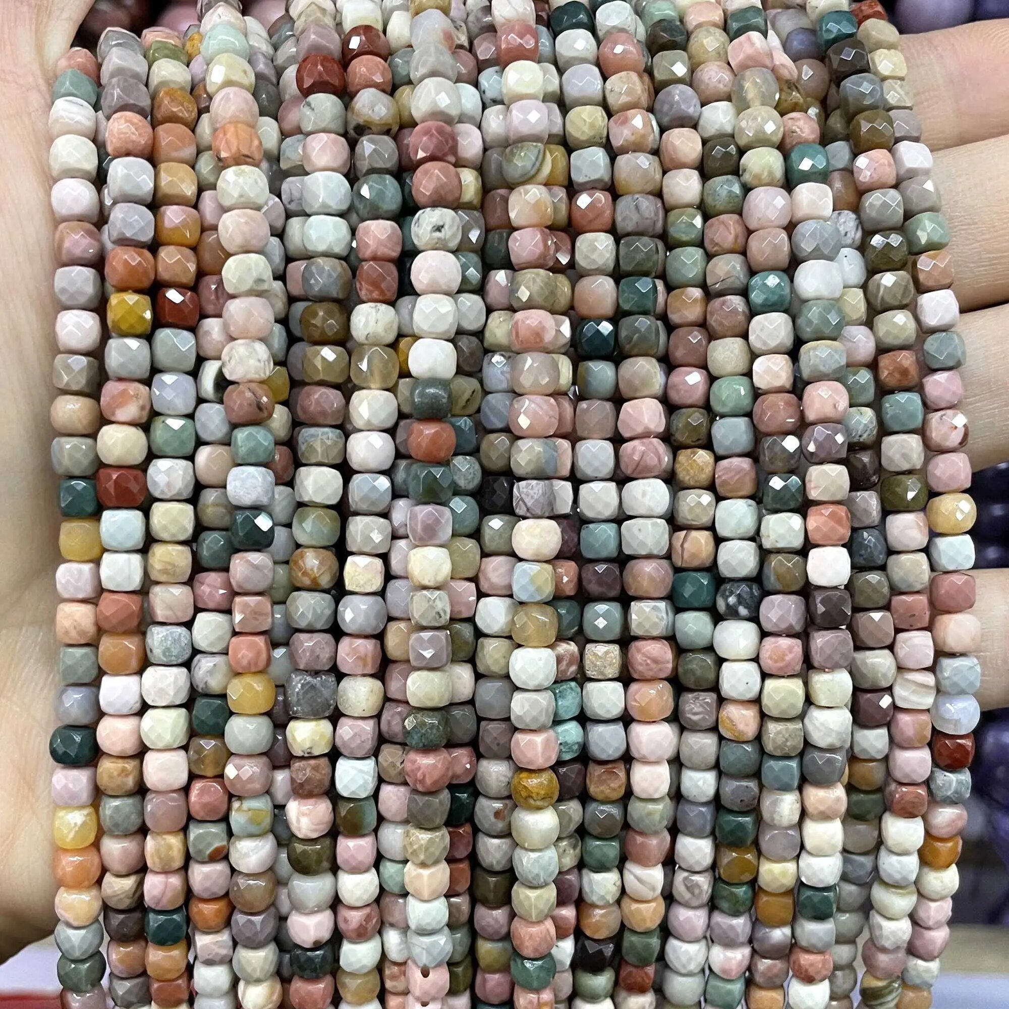 Бусина из агата граненая, 3 мм, 120 шт.