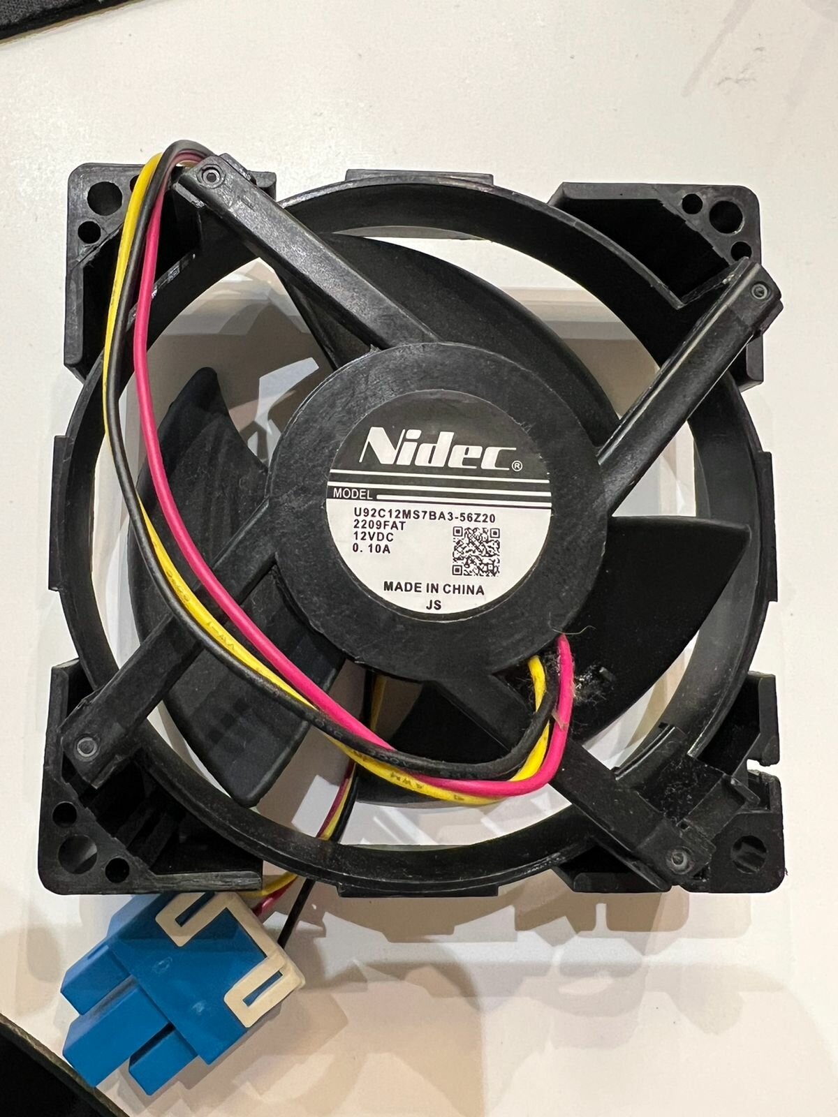 Вентилятор Nidec U92C12MS7BA3-56Z20 12v 0.1A 92x92 3pin
