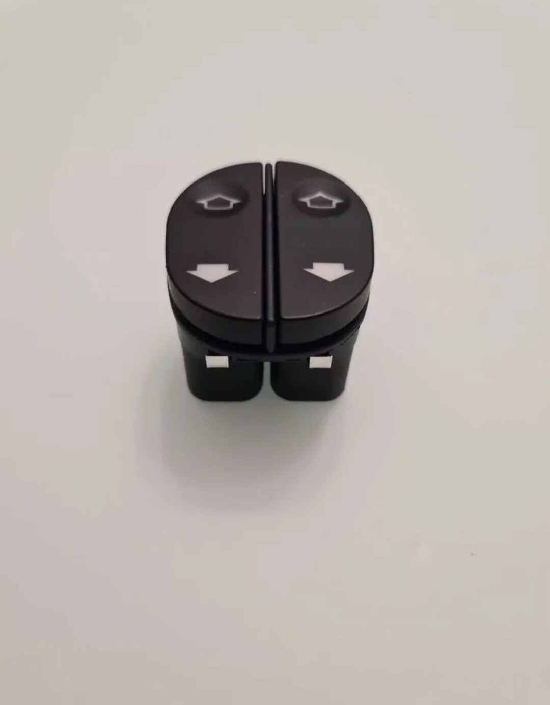 Кнопки стеклоподьемника Ford Fusion/Fiesta/Transit/Puma/Transit Connect