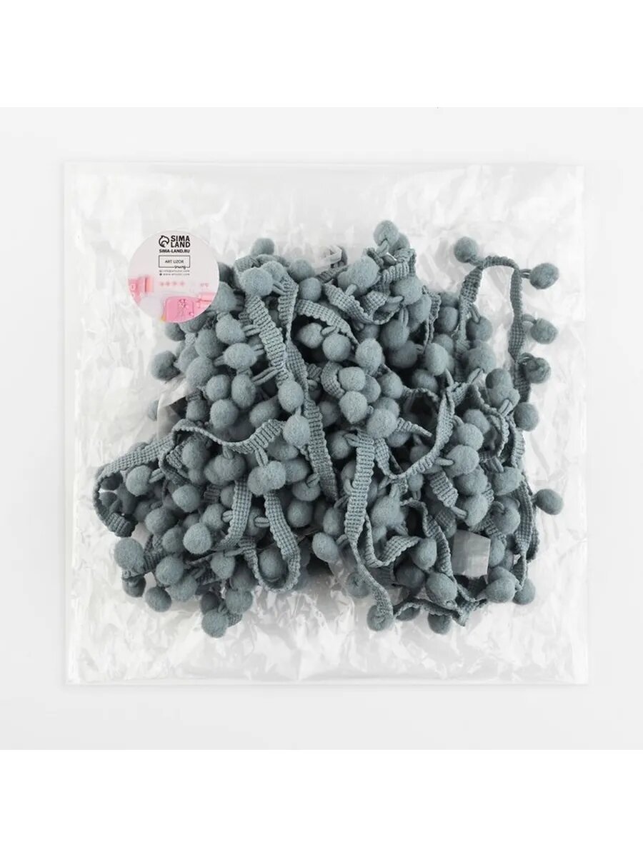 Эффектная тесьма с помпонами для декора