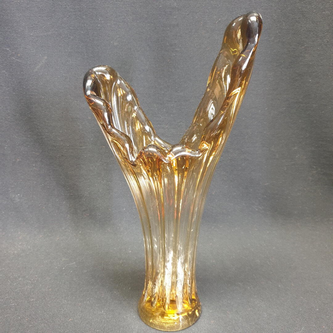 Ваза "Брызги шампанского 20", цветное гутное стекло медового оттенка, Орловский к-т Победа,1984 г, СССР