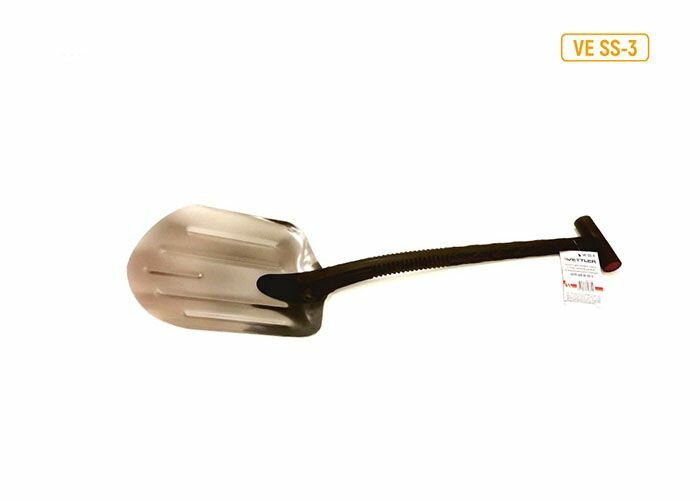 Лопата для уборки снега с пластиковой ручкой и алюминиевым полотном