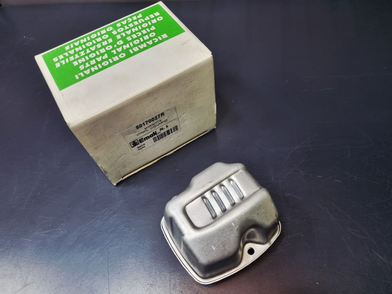 Глушитель Oleo-Mac (Emak), для бензопилы Oleo-Mac 937/941, оригинал, арт. 5017-0027