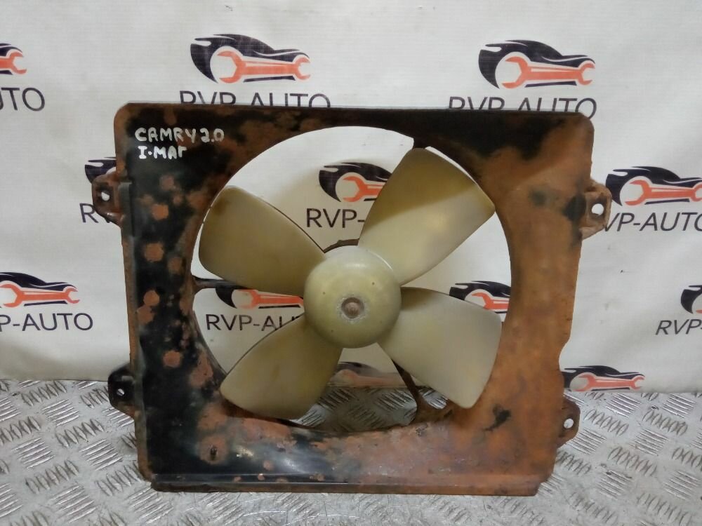 Вентилятор радиатора Toyota Camry V10 83 — 88 Toyota