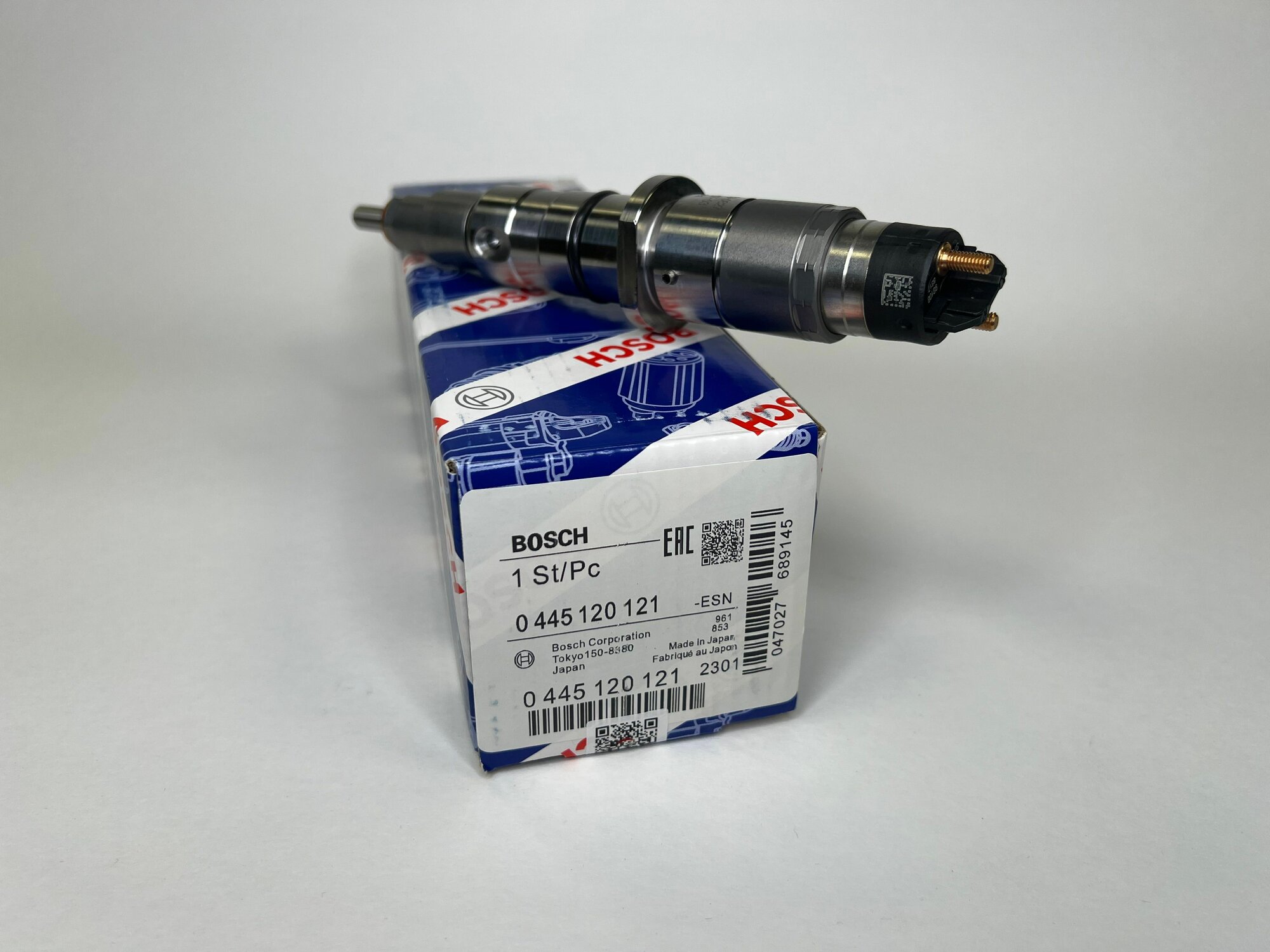 Форсунка топливная Bosch 0445120121