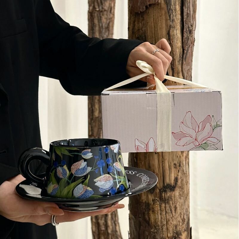 Ретро-набор из керамической кофейной чашки и блюдца с цветными блоками в виде ирисов, чашка для послеобеденного чая/латте, подарок на день рождения, сувенирная подарочная коробка.