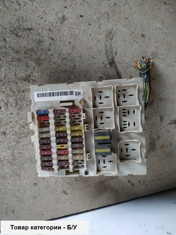 Блок предохранителей FORD Focus 1998 - Б/У