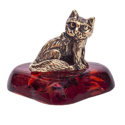 Фигурка коллекционная на натуральном янтаре Кошечка Жасмин 2 см