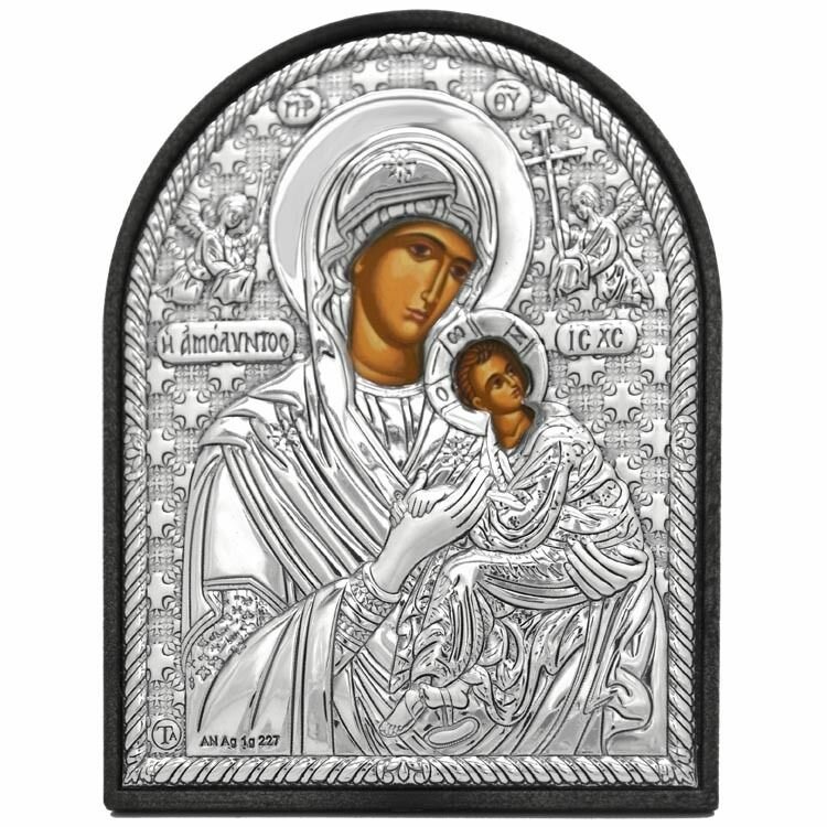 Страстная икона Божьей Матери в серебряном окладе.