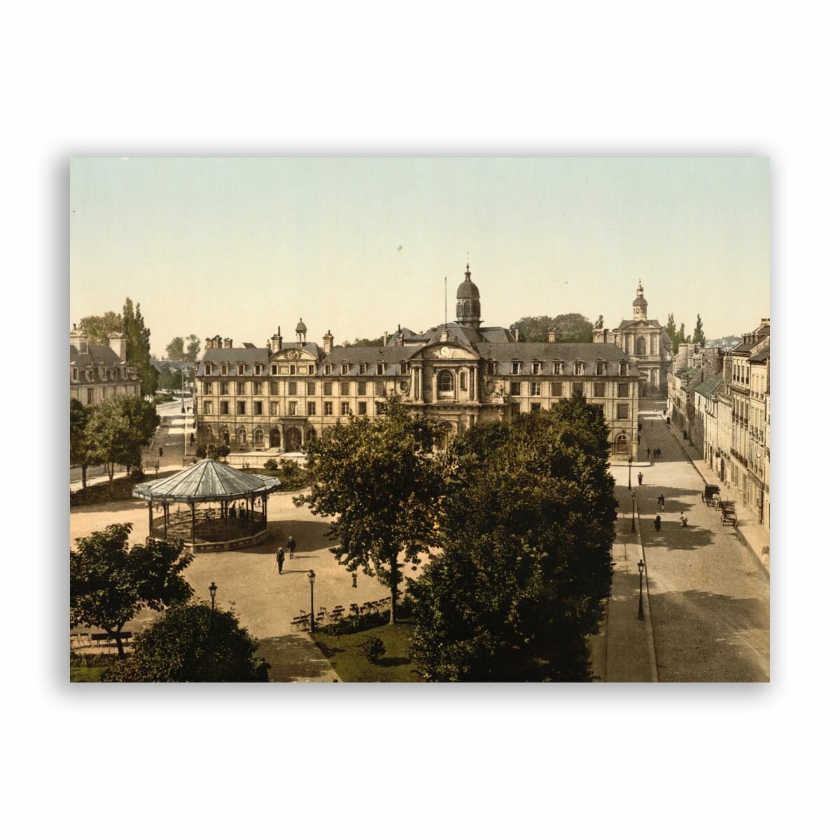 Постер, плакат на бумаге / Royal Palace and hotel de ville, Caen, France / Размер 30 x 40 см