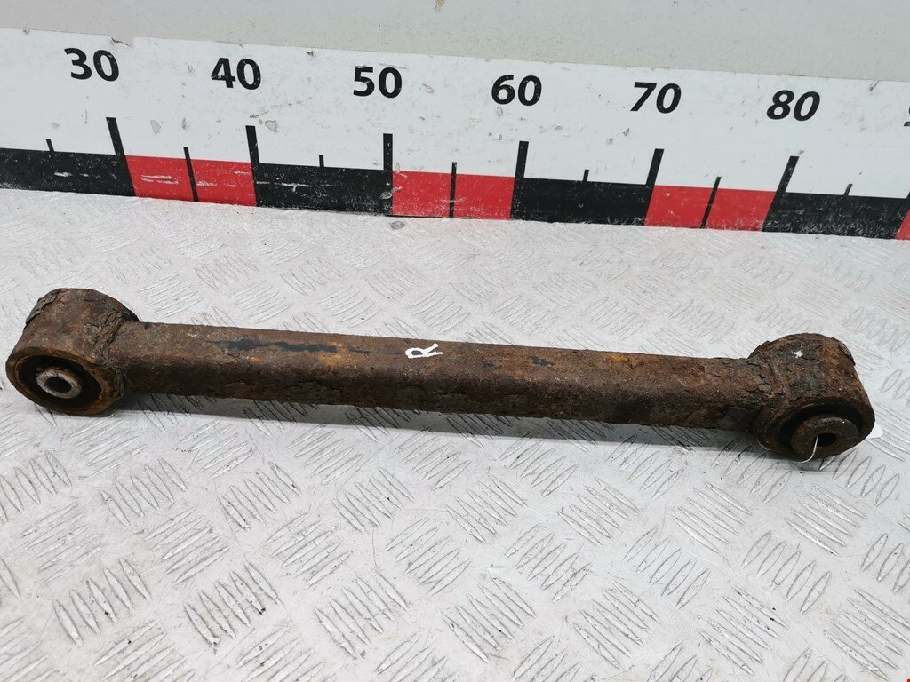 Рычаг задний правый Jeep Commander арт. 2053197