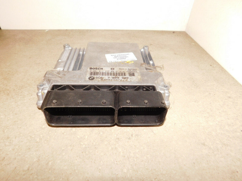 Блок управления двигателем для BMW 5 E60/E61 2.0 OEM 7809000