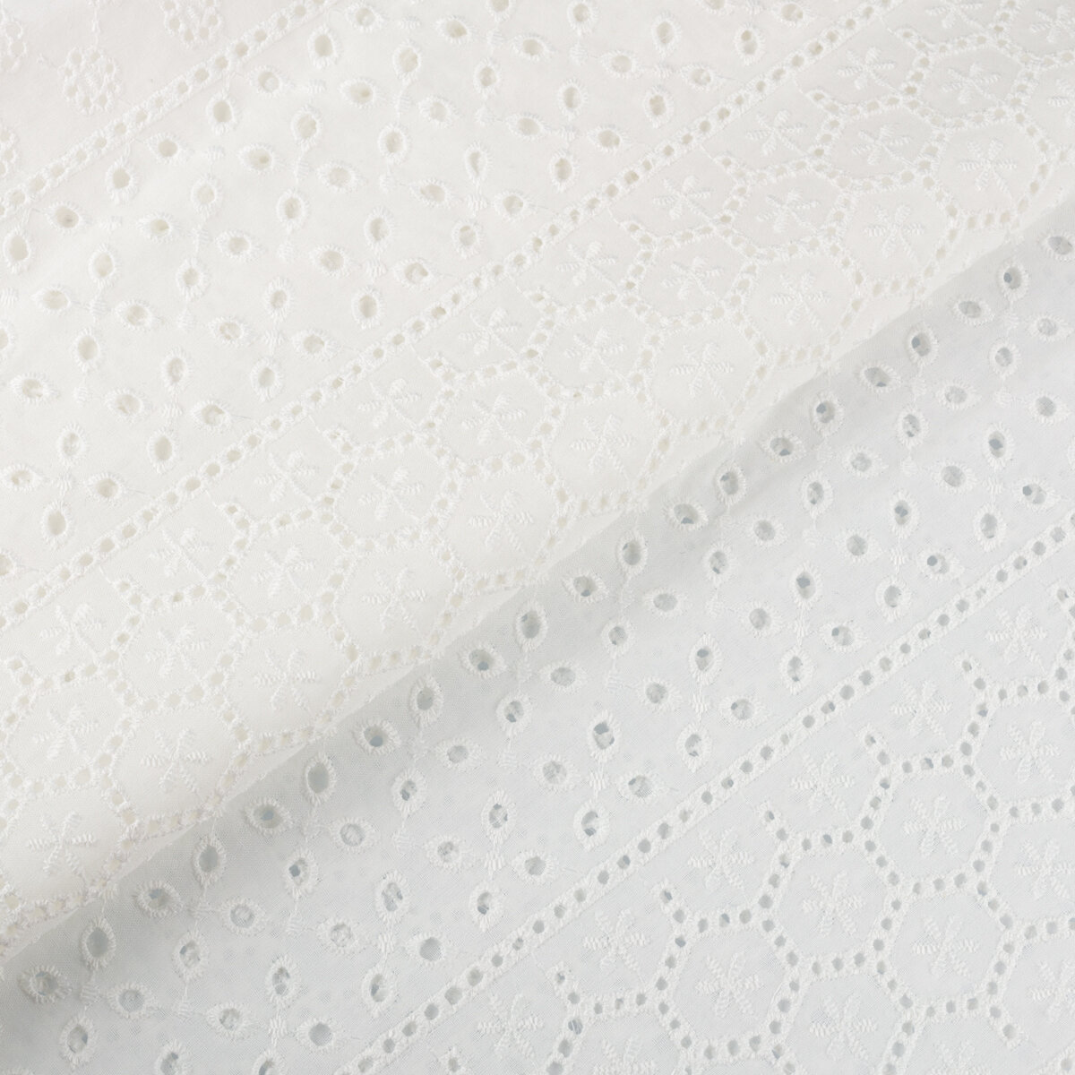 Ткань "Шитье"(Прошва) "Gamma" 285 г/кв. м отрез 150 х 135 см 70% хлопок, 30% полиэстер YFAS-981 натуральный(суровый)