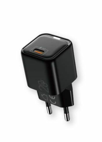 Сетевое зарядное устройство Vyvylabs Polished Fast Charger 20W C20CE-02 Black