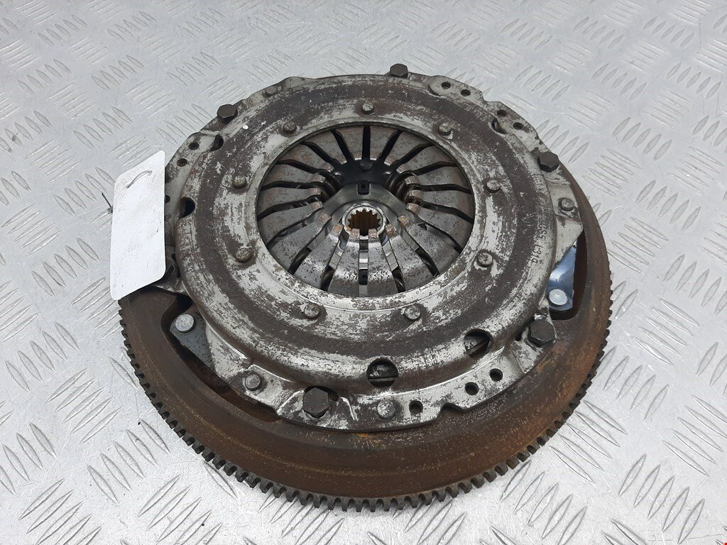 Маховик (демпфер сцепления) Opel Zafira B 55587031 арт. 2091450