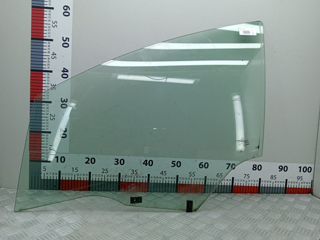 Стекло двери передней левой Citroen C4 1 9201F1 арт. 2095974