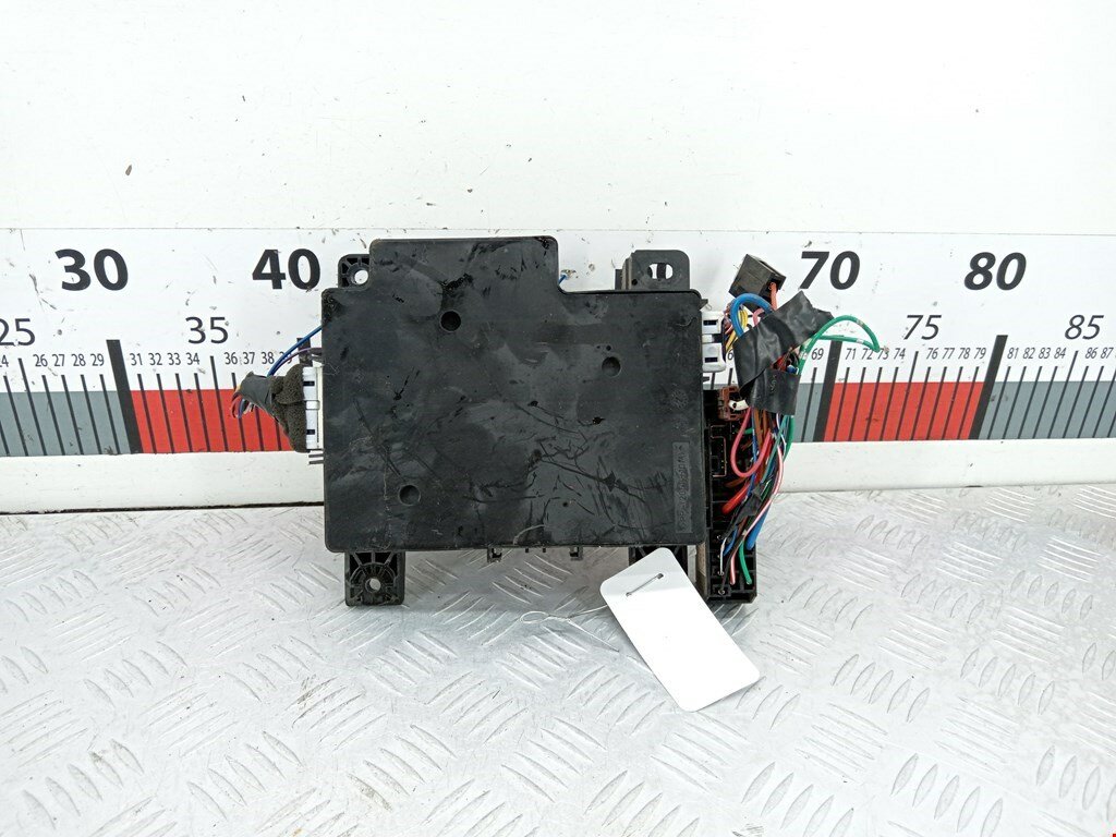 Блок предохранителей Mitsubishi Outlander 2 (XL) 8637A318 арт. 1843034