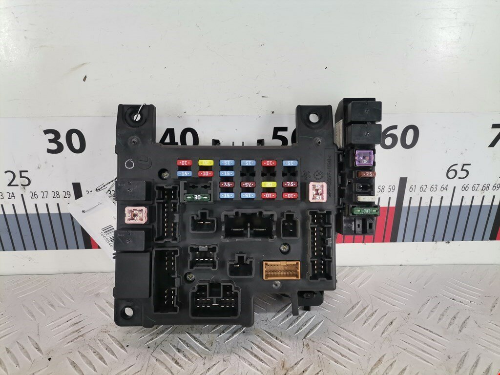 Блок реле Mitsubishi Outlander 2 (XL) 8637A340 арт. 1669648