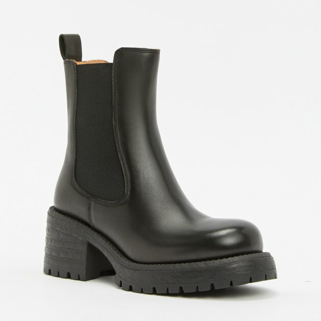 Ботинки челси