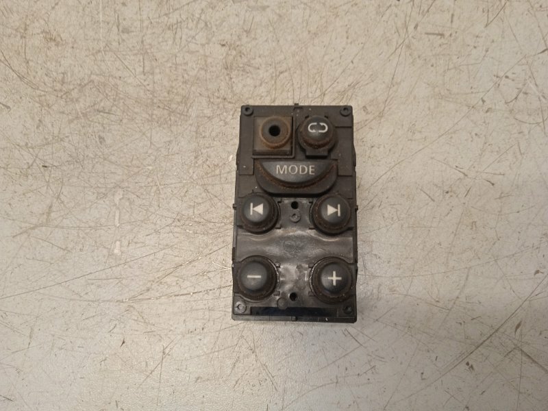 Б/У управления магнитолой, Ленд Ровер Дискавери 3, Land Rover Range Rover Sport 2005-2012 Блок кнопок Land Rover Discovery 3 ...