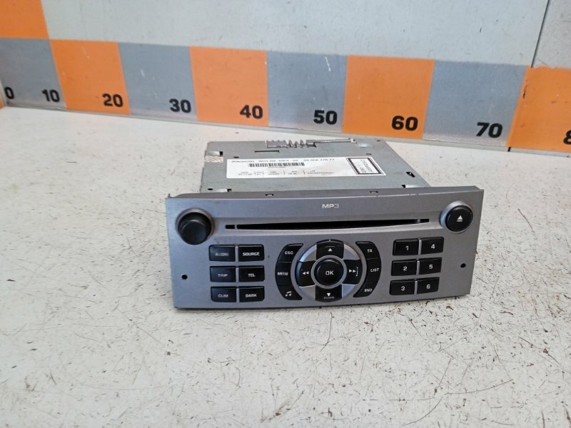 Б/У Пежо 407 Магнитола Peugeot 407 2006 6D 256204 Peugeot-Citroen арт. 7646113393