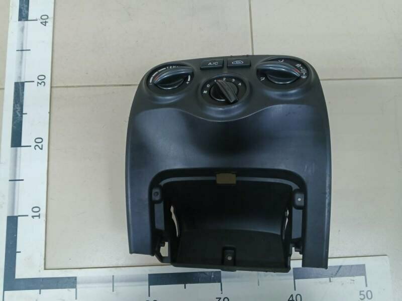 Блок управления отопителем Kia Rio 2 JB 2005-2011 кат.номер: 972501GMB0DBT