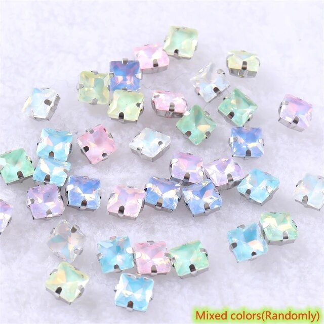 Стразы квадратные стеклянные 8 мм 50 шт. Mid-July Mixed color