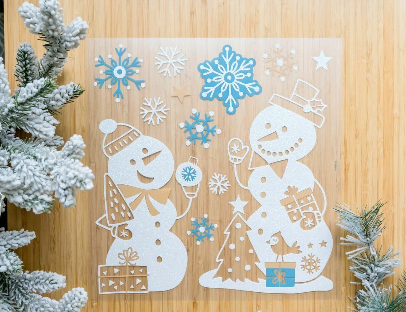 Новогодние наклейки для декорирования окна уютные фантазии - игры снеговиков, 30х31 см, Peha Magic JC-20880