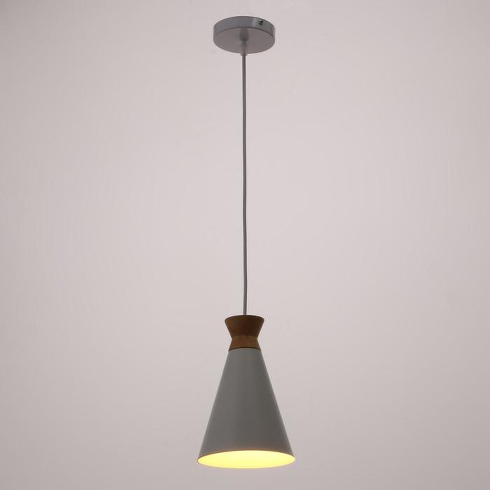 Светильник BayerLux 34860/1 E27 40Вт белый 14,5х14,5х21,5-121,5 см