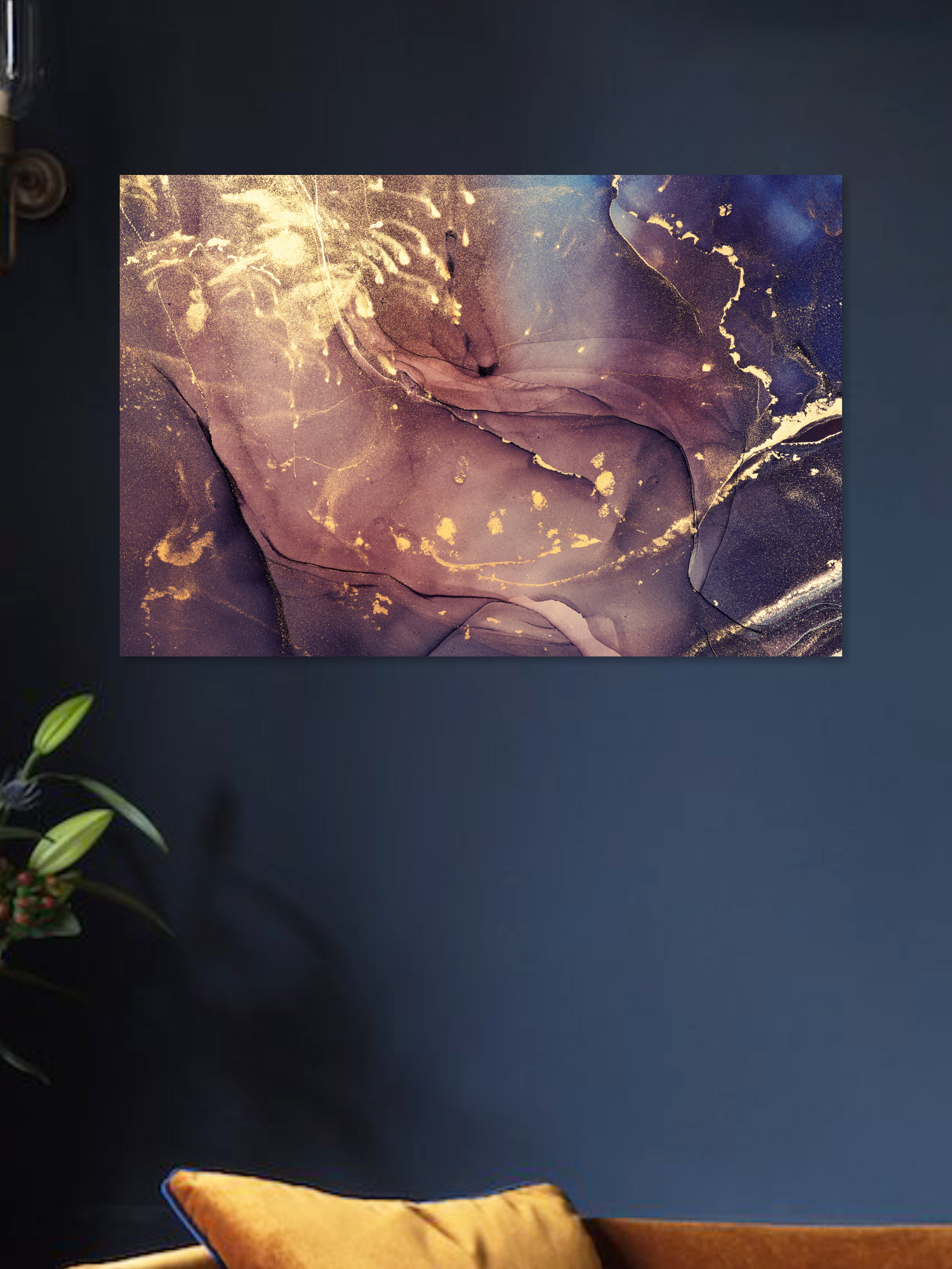 Картина для интерьера на стену абстракция. Коричневые с золотом разводы 40х60 см на холсте на подрамнике