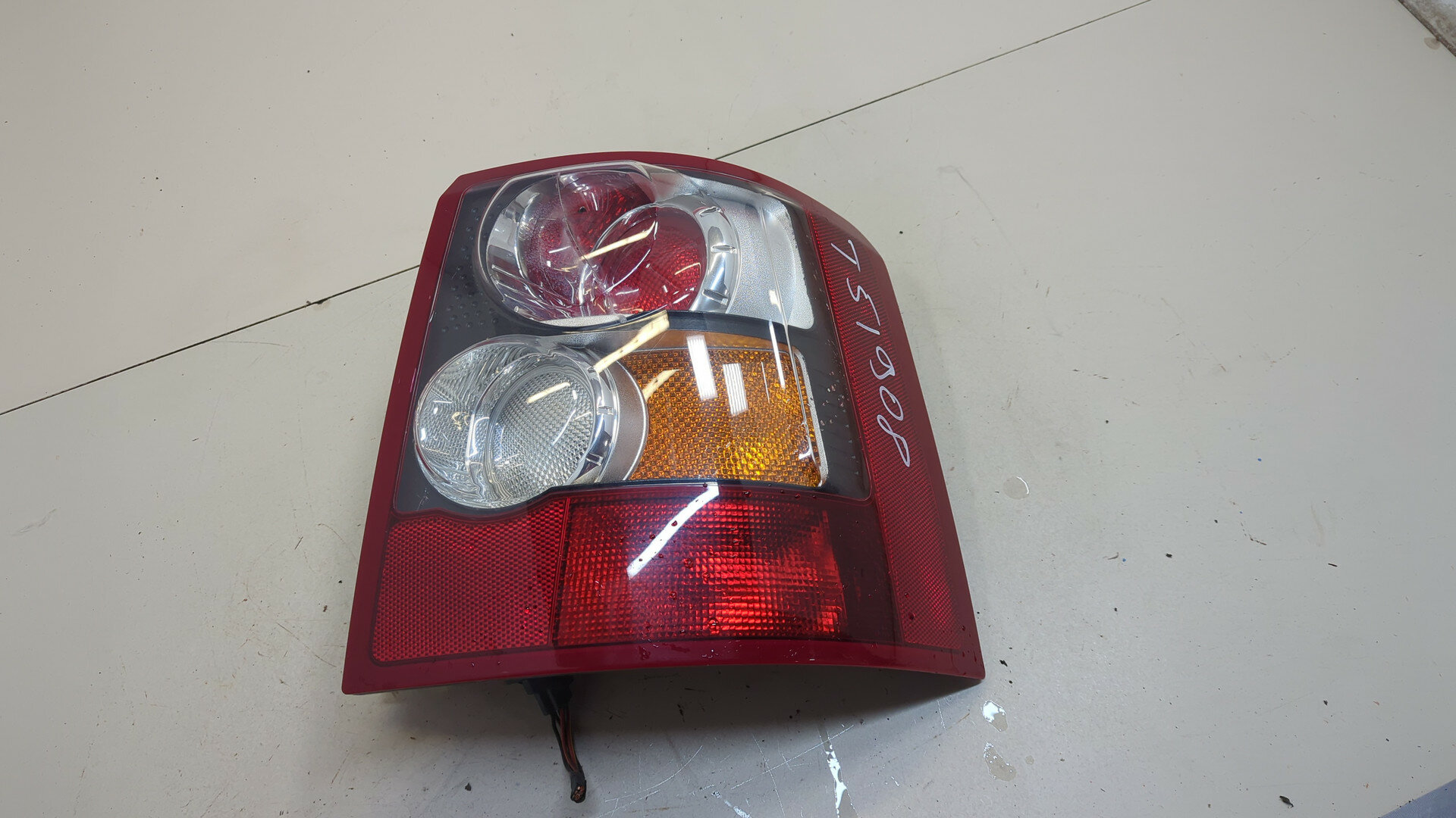 Фонарь (задний) правый Land Rover Range Rover Sport Б/У