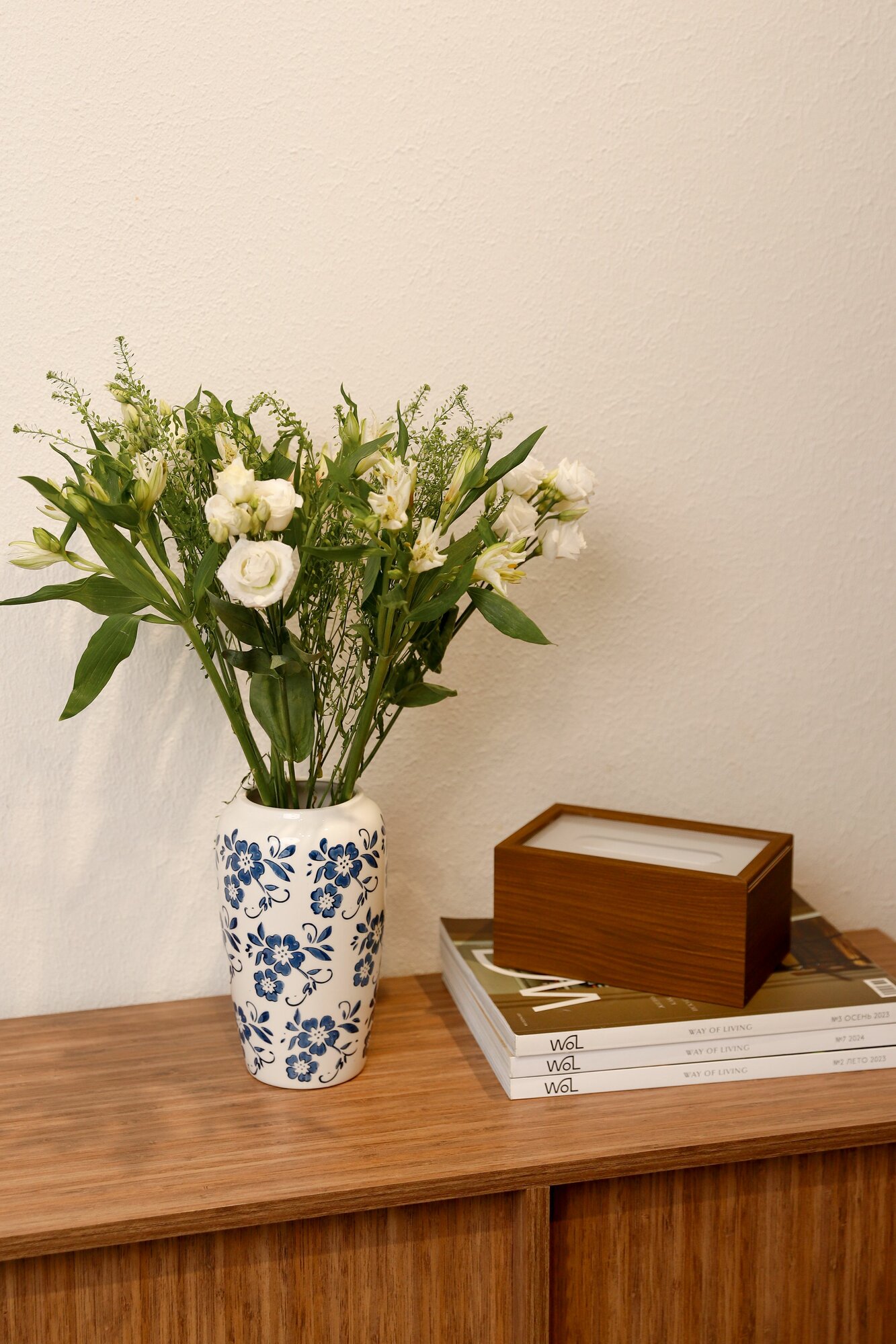 Ваза для цветов и сухоцветов