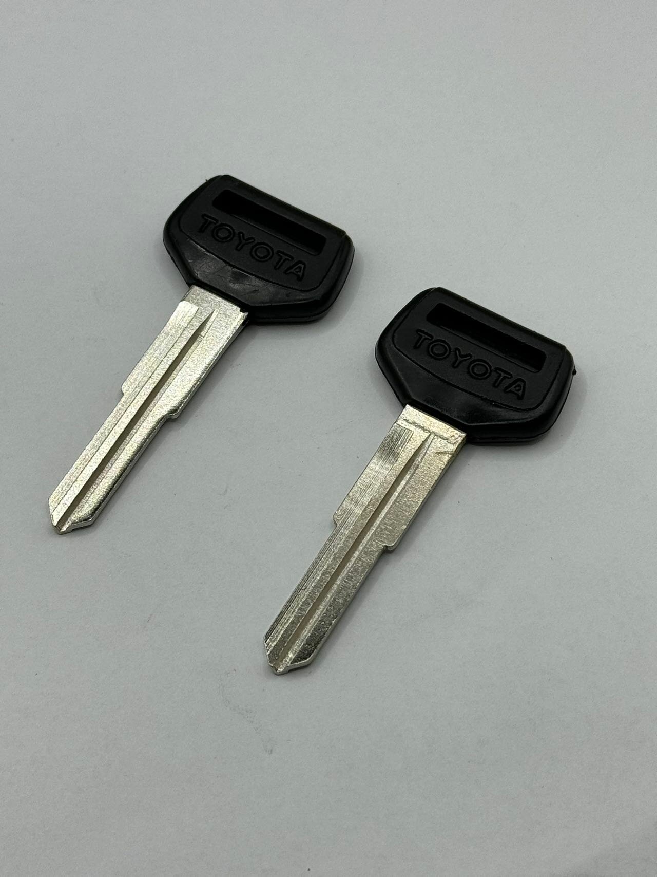 Заготовка ключа Тойота TOYO8P_TY24RP42_TOY24P_TY33P Toyota/G-03910 шт .