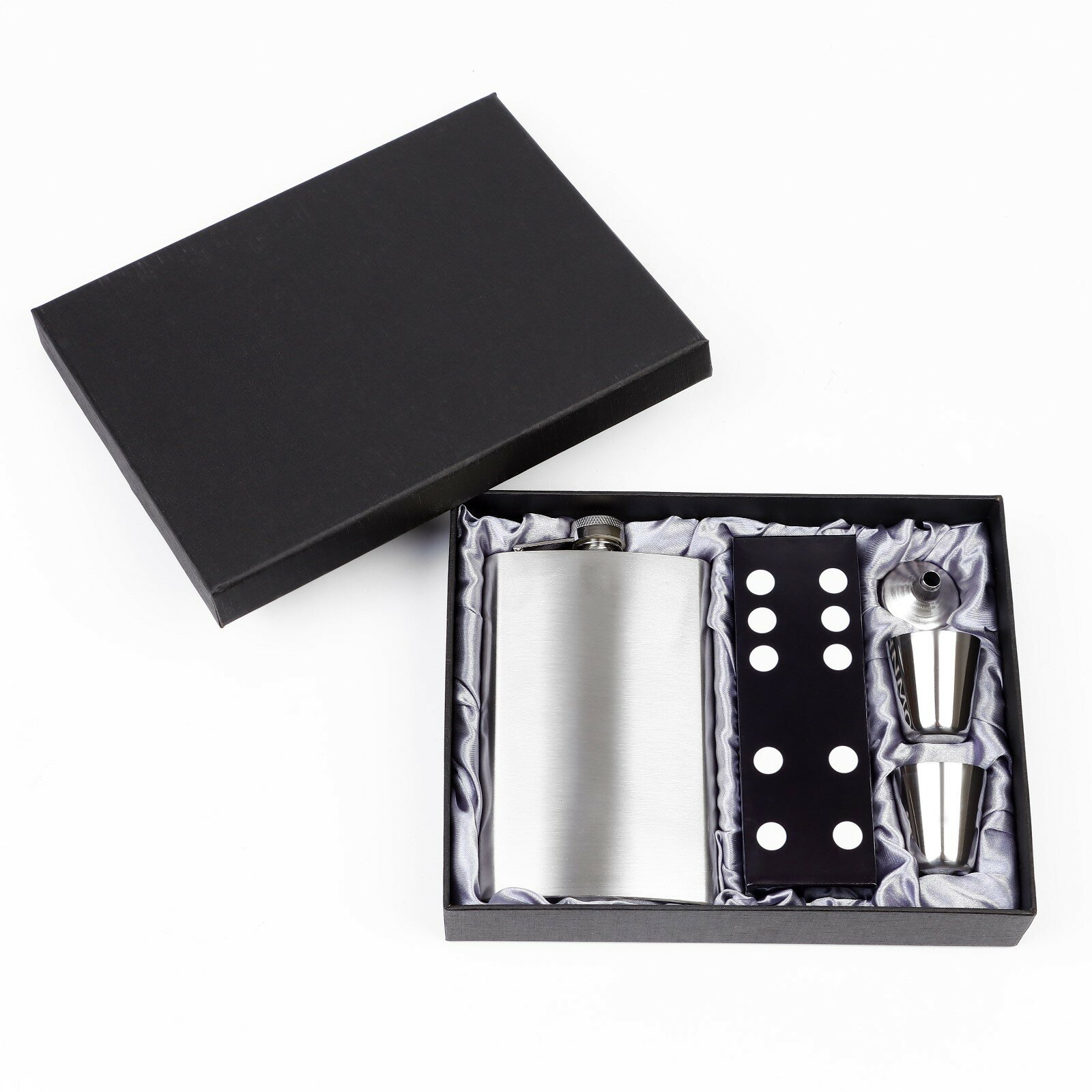 Подарочный набор 5 в 1, фляжка 300 мл, рюмки 30 мл, воронка 2.5×3.5 см, домино, металл, пластик