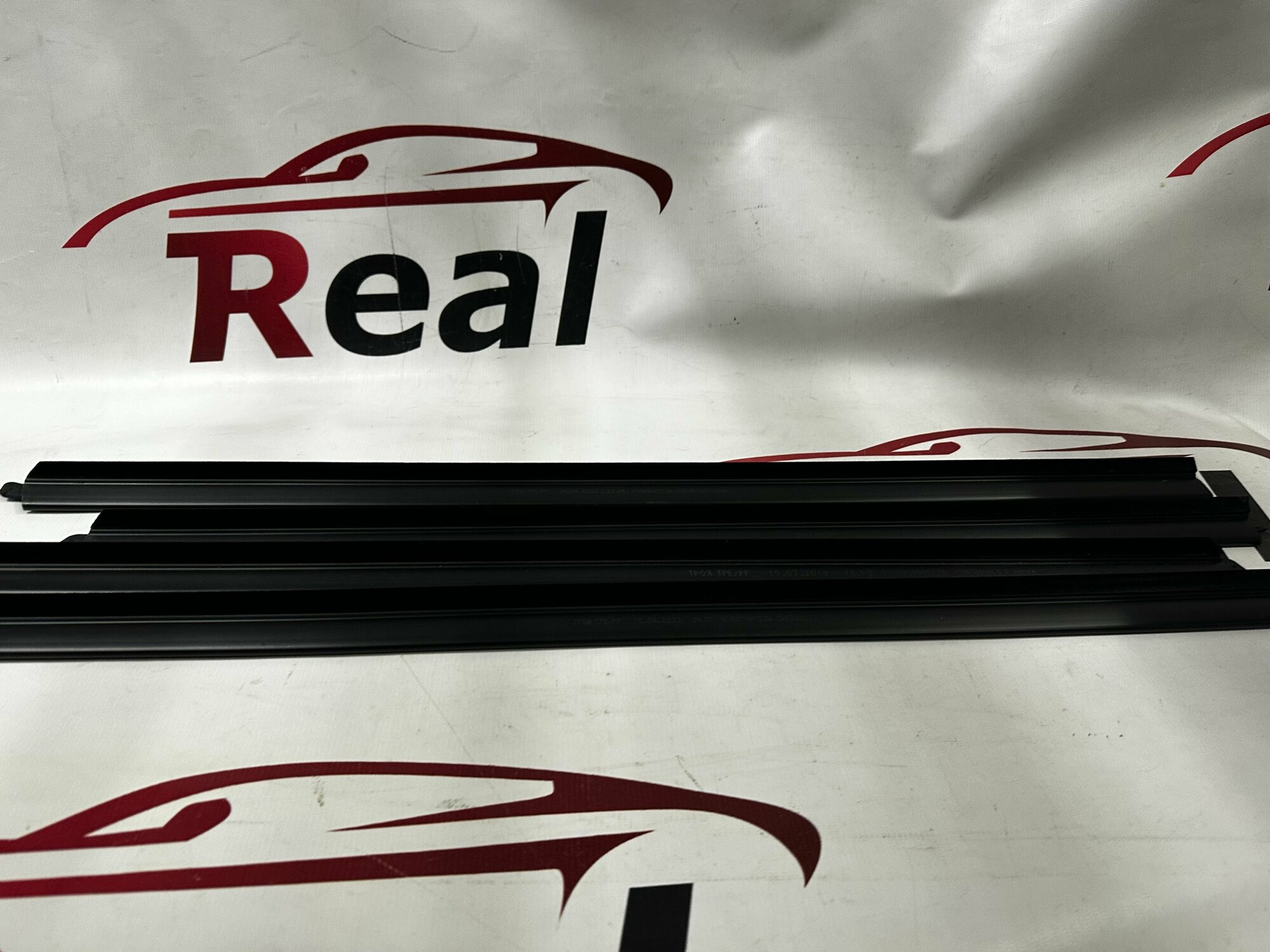 Комплект уплотнителей стекла двери внутренний бархотка 2190,1118 (все 4 штуки)